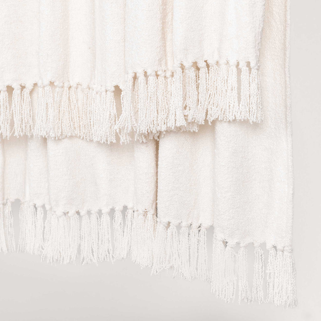 Aria Throw, Ivory – High Fashion Home